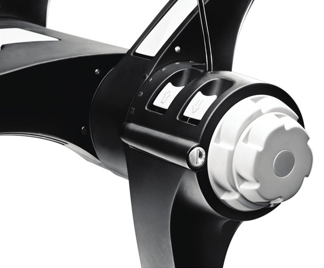 Thule 991001 Raceway 2 Bike Clip on Carrier - Roof Rack World