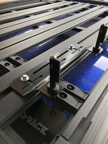 MaxTrax Holder Brackets(pr) with 4 x MaxTrax pins - Roof Rack World