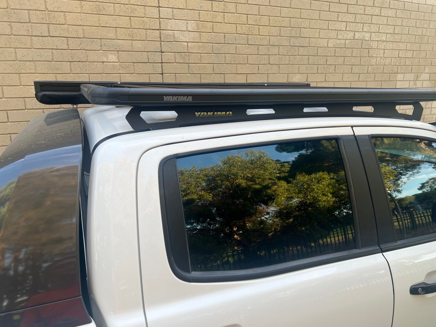 Ford Ranger Wildtrak 2012-June2022 Yakima RuggedLine Platform ...