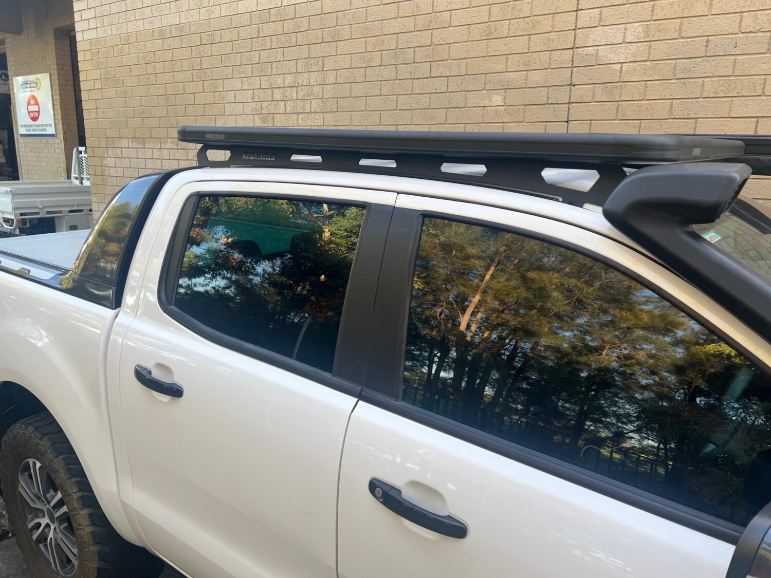 Ford Ranger Wildtrak 2012-June2022 Yakima RuggedLine Platform ...