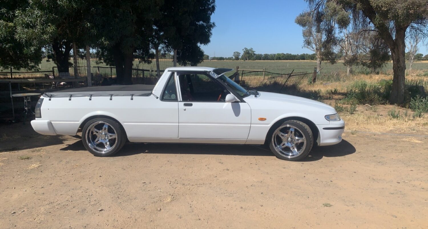 Ford Falcon XD-E-F-G-H & Fairlane 1979-1999 Mesh Windscreen Sunvisor ...
