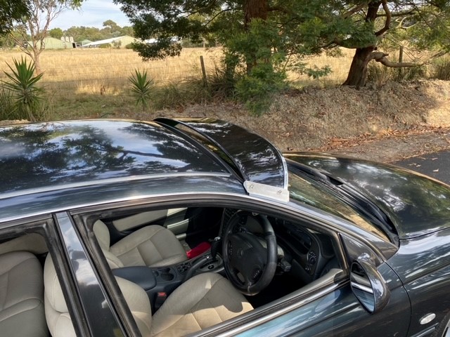 Holden Commodore VT-VX 4dr Sedan & Wagon Solid Windscreen Sunvisor ...