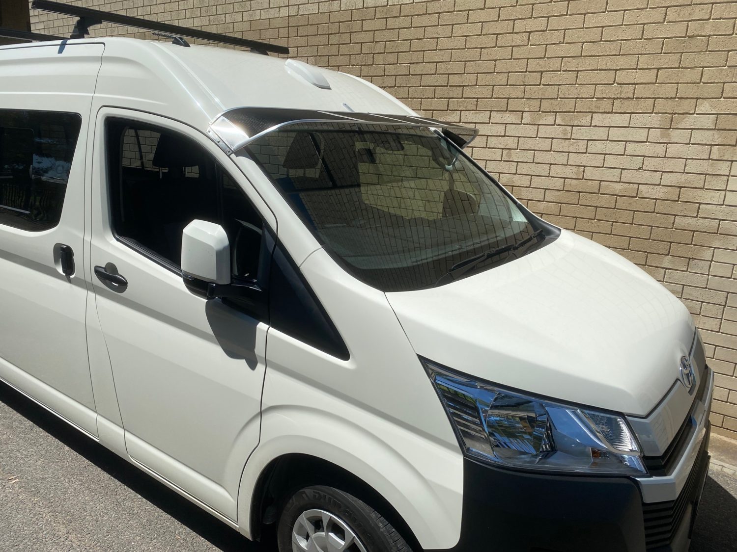 Toyota Hiace Van LWB & SLWB 2019onwards Mesh Windscreen Sunvisor - Roof ...