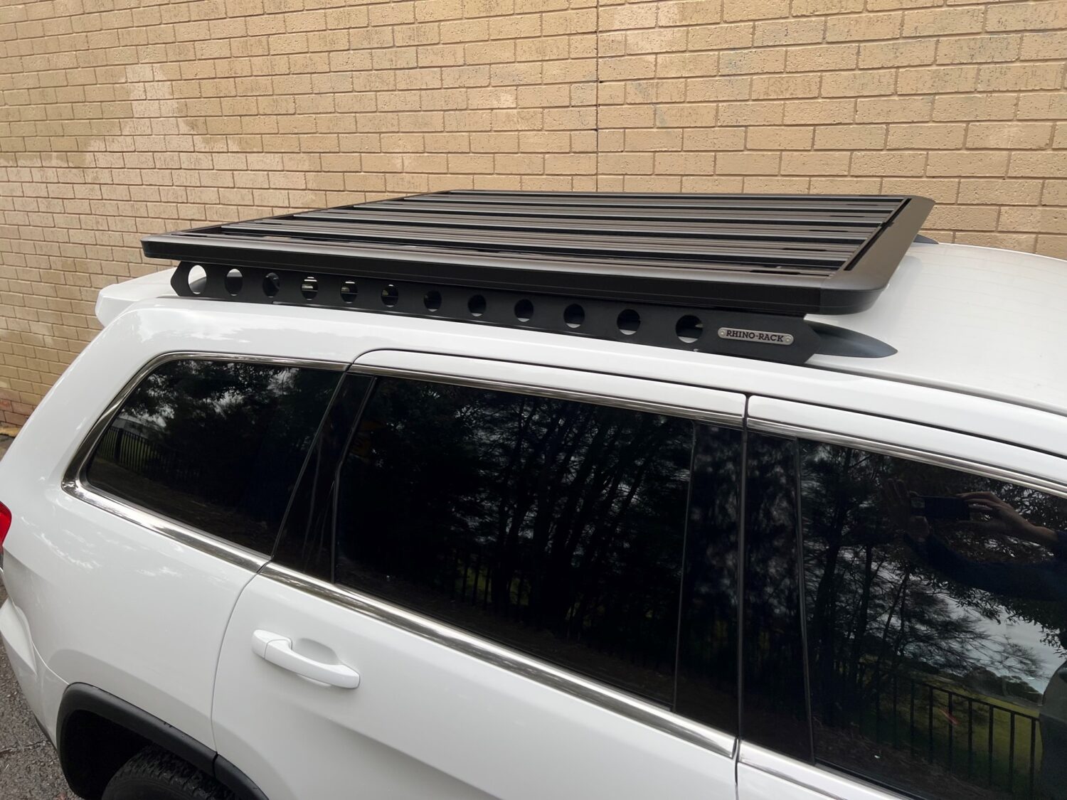 Jeep Grand Cherokee WK (with metal chrome rails 2011-2022) Backbone ...