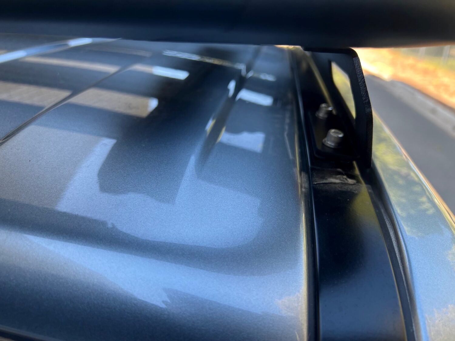 Volkswagen Amarok (with roof rails) May 2023on Dual Cab Yakima ...