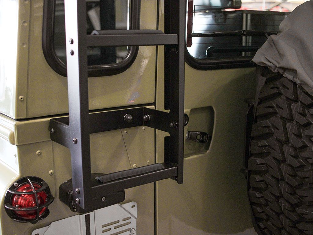 Front Runner LAL0006 Land Rover Defender 90-110 (1983-2016) Rear Door ...